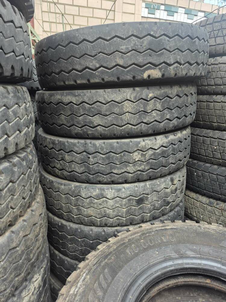 Б/у шина 11R22.5 KAMA 701, резина, покрышки, колеса купить в Украине с ...